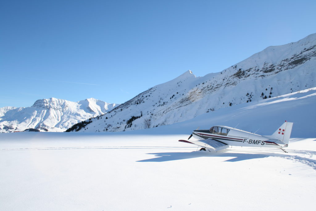 Flight School in the mountains - ATO - Alpine Airlines